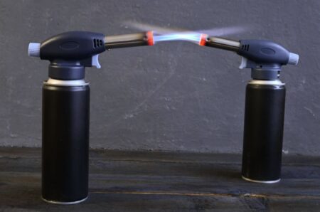 How to Fill a Butane Torch - Select Vape